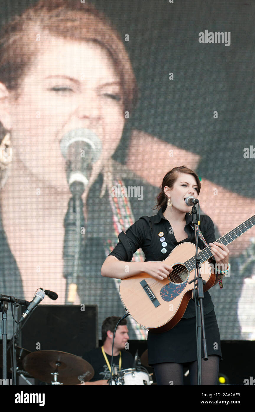Rebecca Lovell of US folk-rock band, Larkin Poe performing at Fairport ...