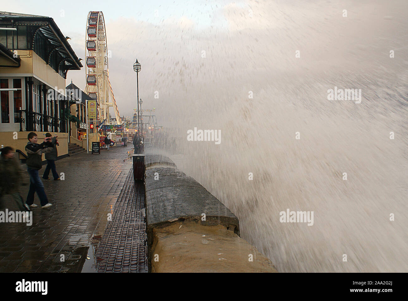 Bridlington town centre hi-res stock photography and images - Alamy