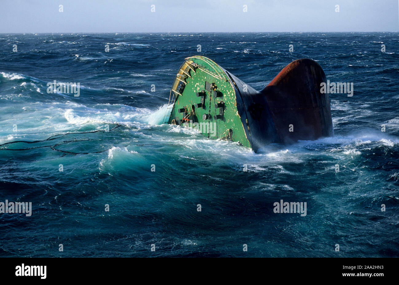 Oil spill caused by the sinking of the tanker Erika off the coasts of ...