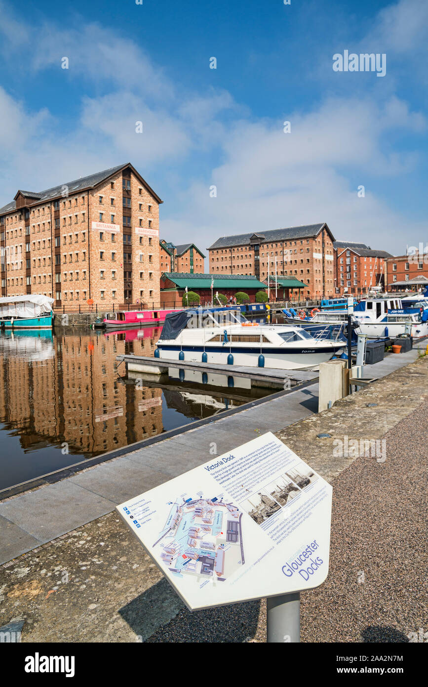Gloucester Docks, Victoria Dock, restored, Waterfront area, boats ...