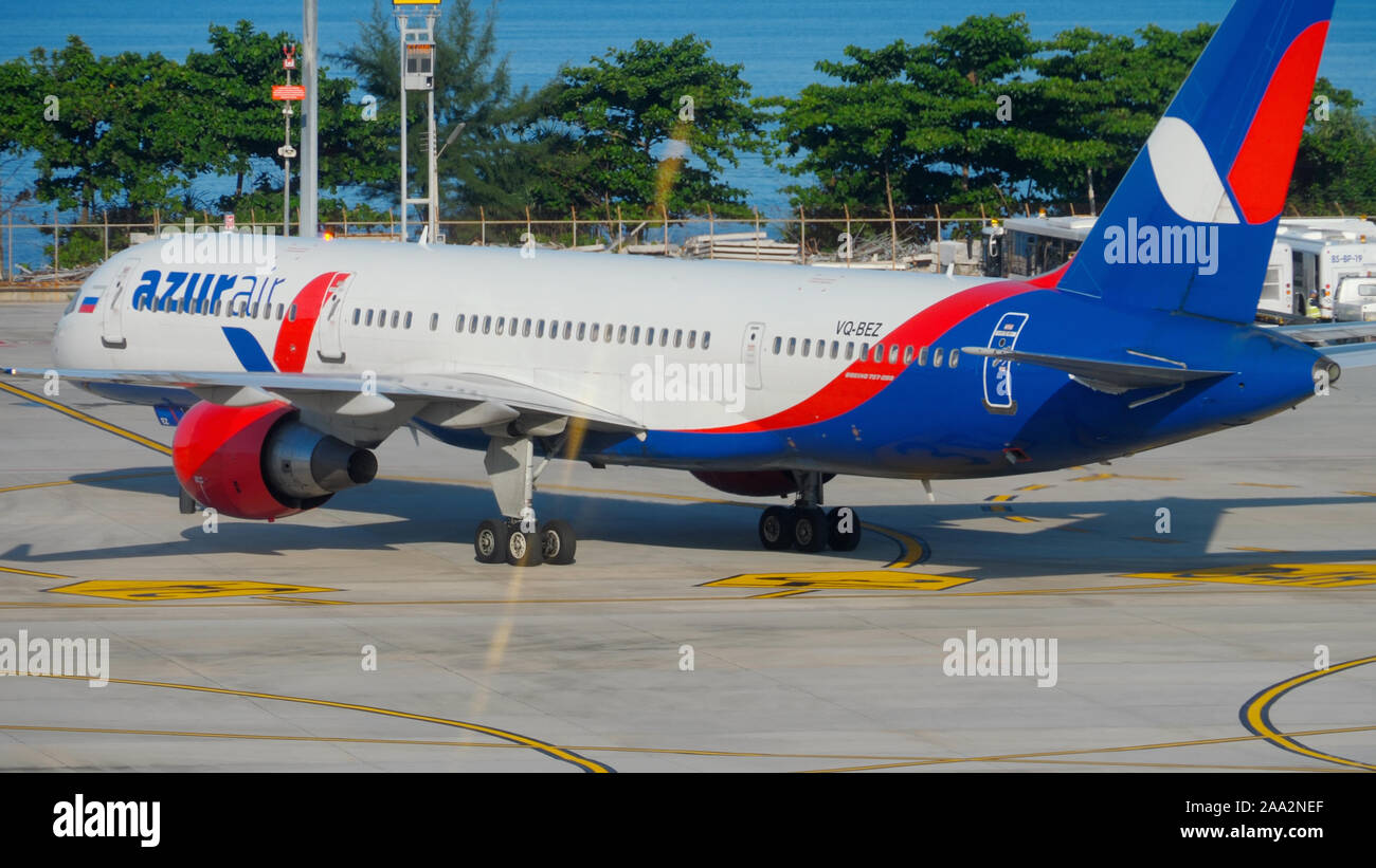 Azur air aircraft hi-res stock photography and images - Alamy