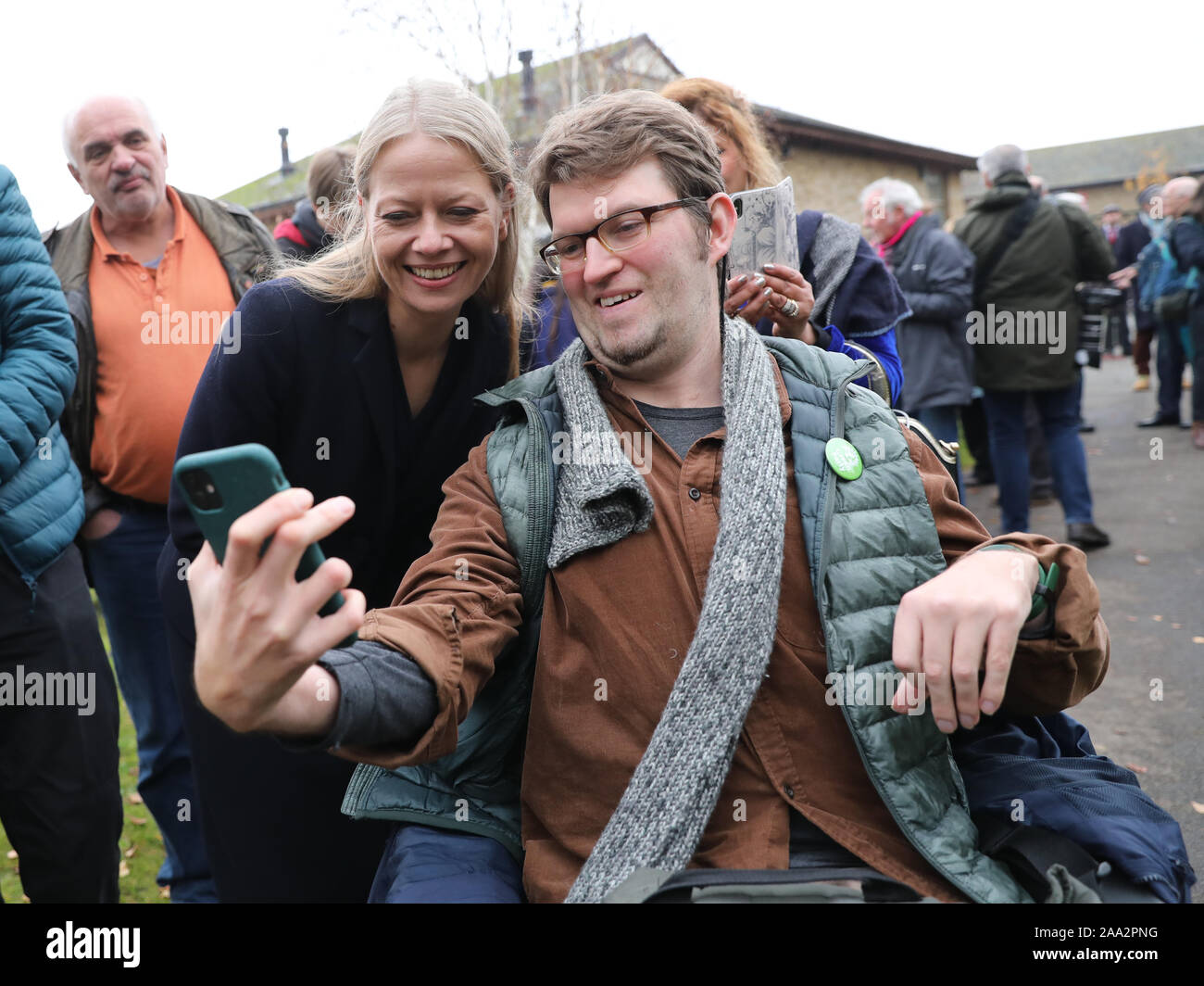 Supporter observatory hi-res stock photography and images - Alamy