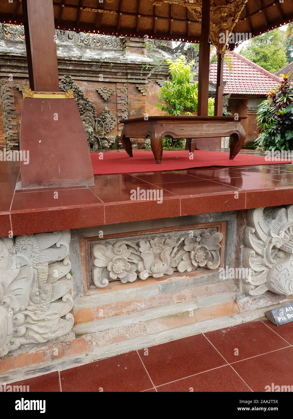 Ubud palace bali inside ubud hi-res stock photography and images - Alamy