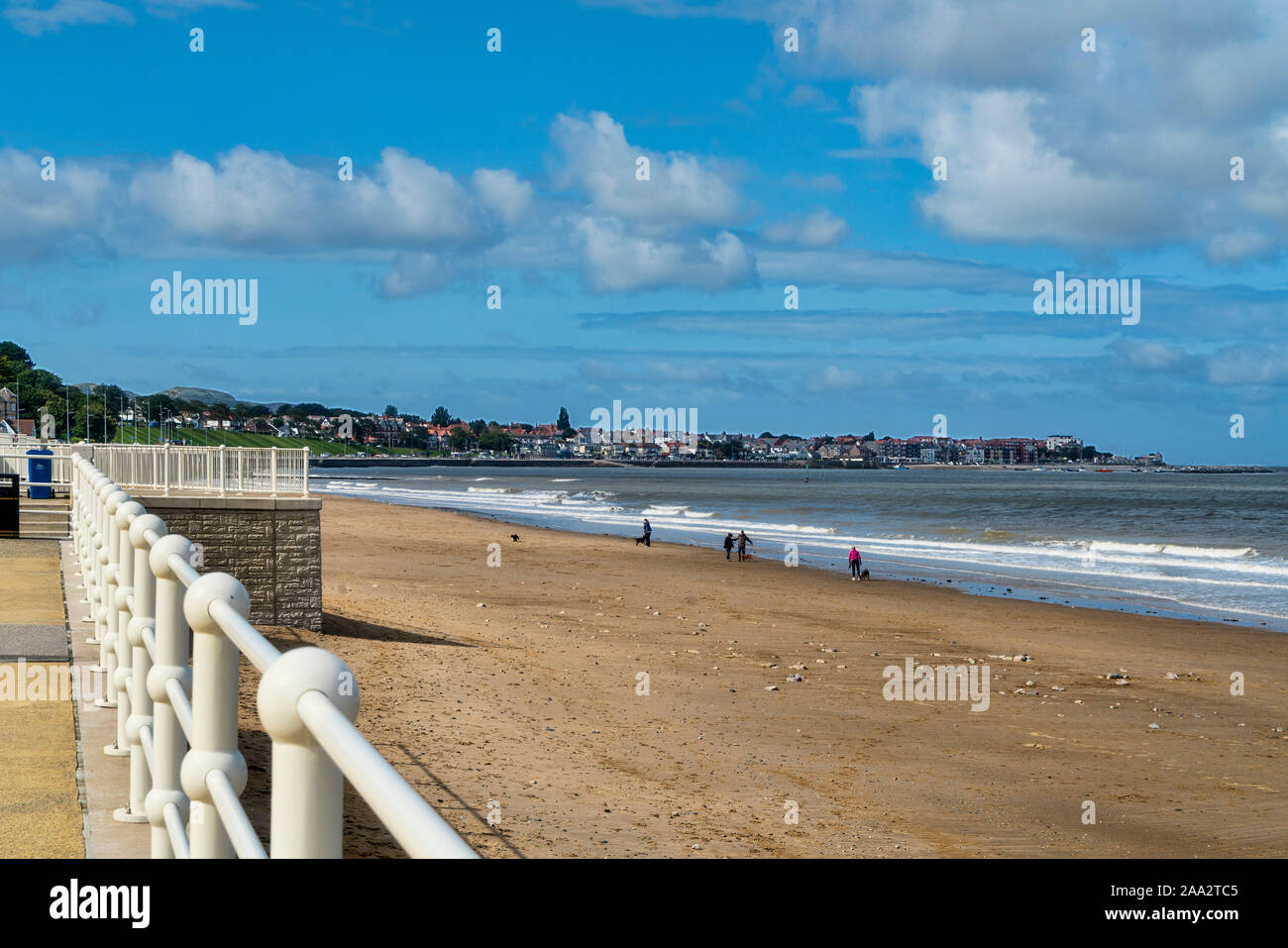 Rhos on sea promenade hi-res stock photography and images - Alamy