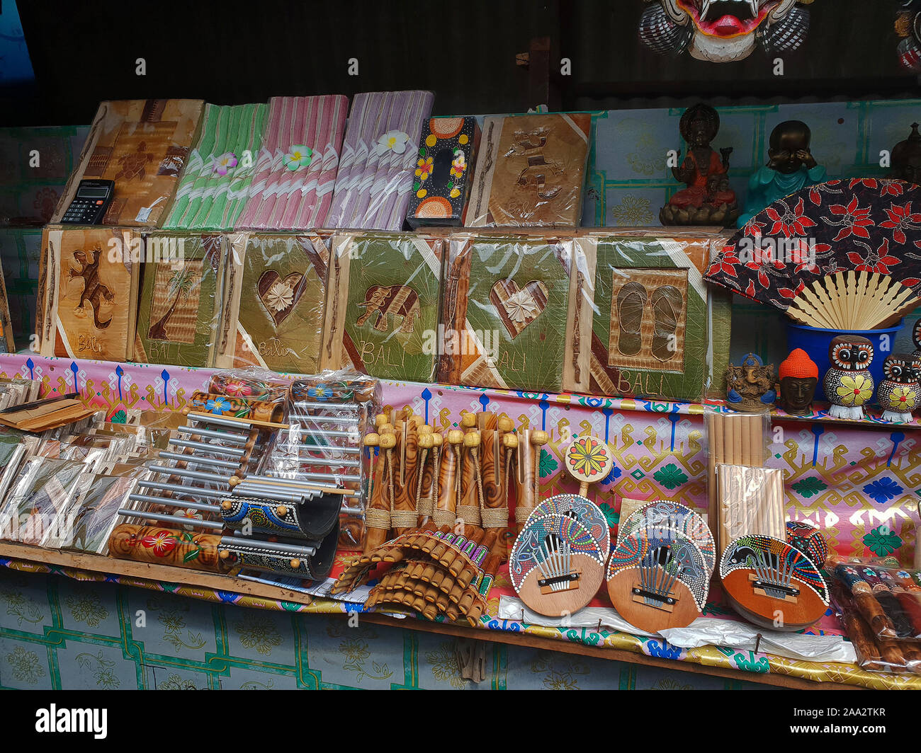 Souvenir stall near Tanah Lot Sea Temple, Bali, Indonesia Stock Photo ...