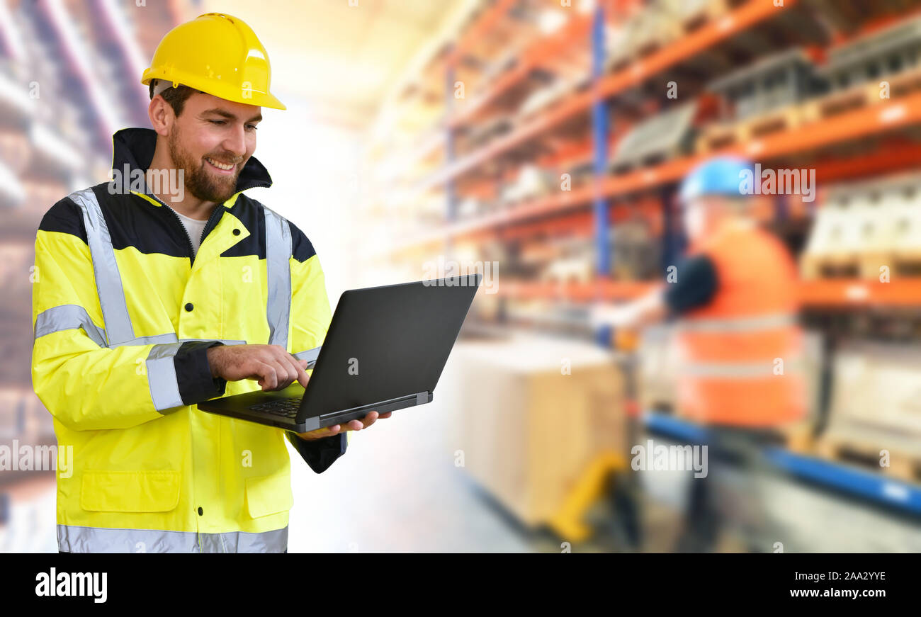 Successful manager hi-res stock photography and images - Alamy