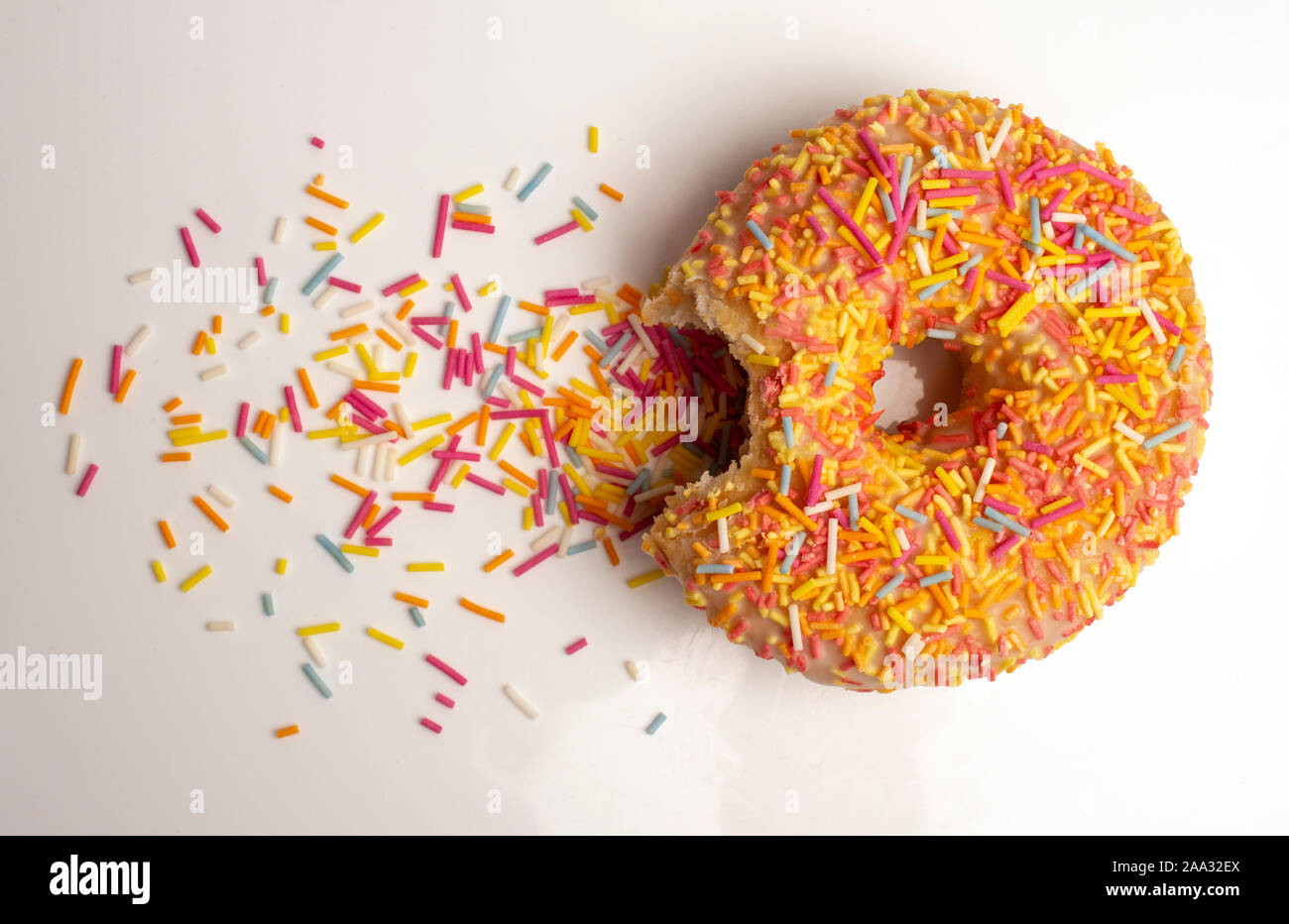 Rainbow sprinkle donut hi-res stock photography and images - Alamy