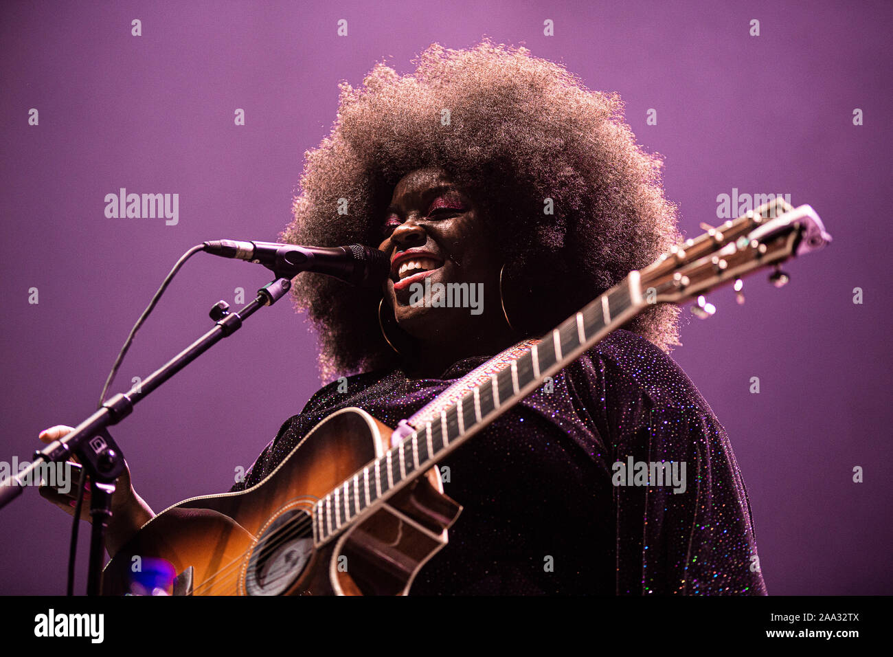 Yola singer hi-res stock photography and images - Alamy