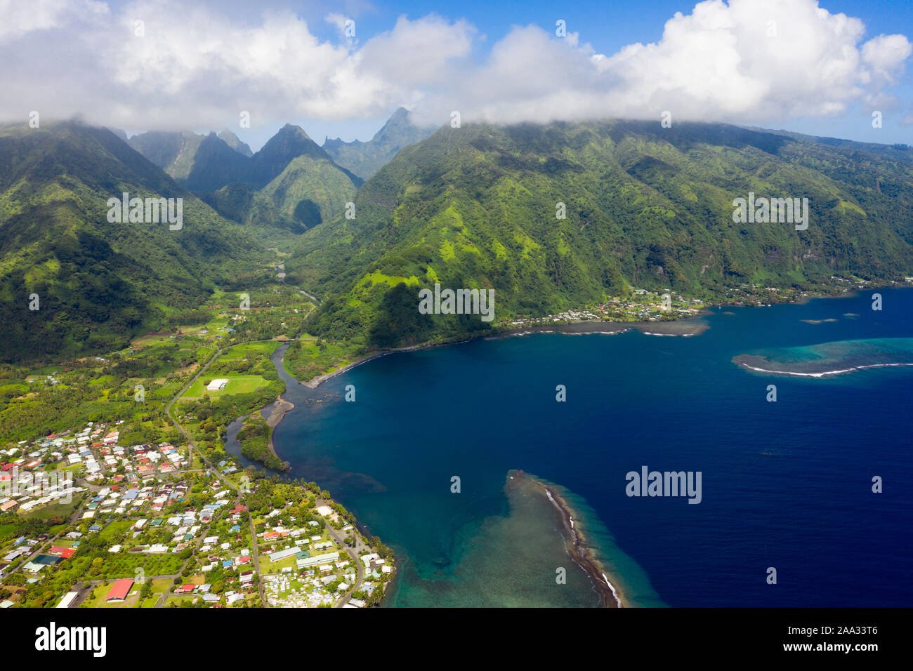 Tautira overlooking the Vaitephiha Valley, Tahiti, French Polynesia ...
