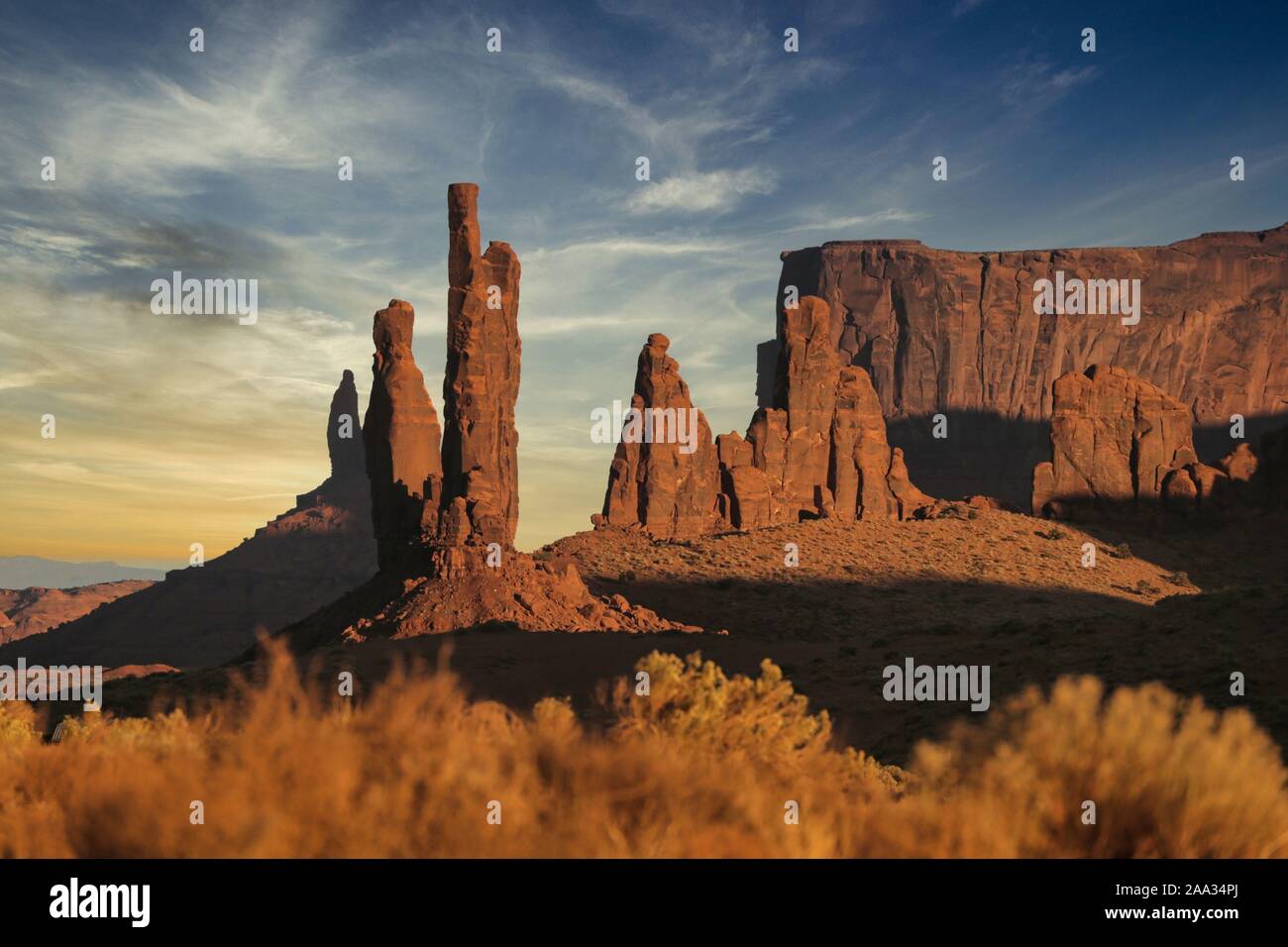 The famous Buttes of Monument Valley, Utah, USA Stock Photo - Alamy