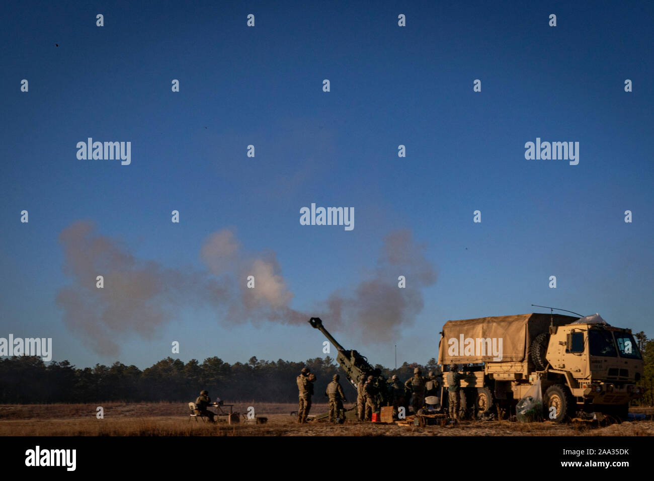 M77a2 howitzer hi-res stock photography and images - Alamy