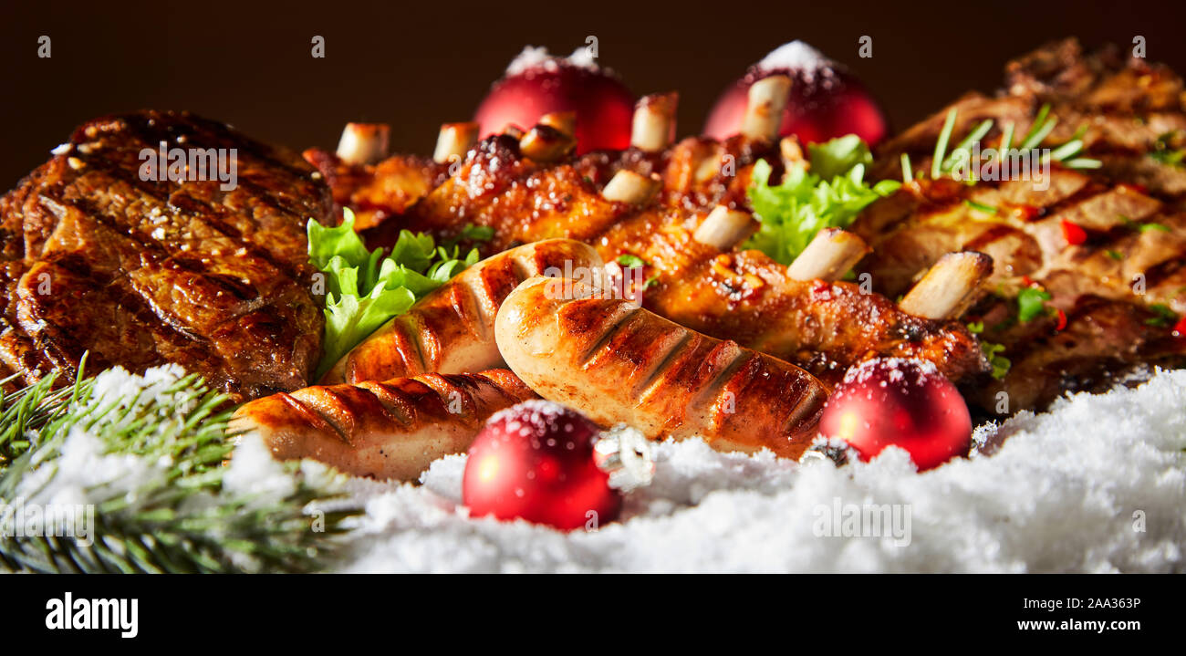 Off the grill grilled food hi-res stock photography and images - Alamy