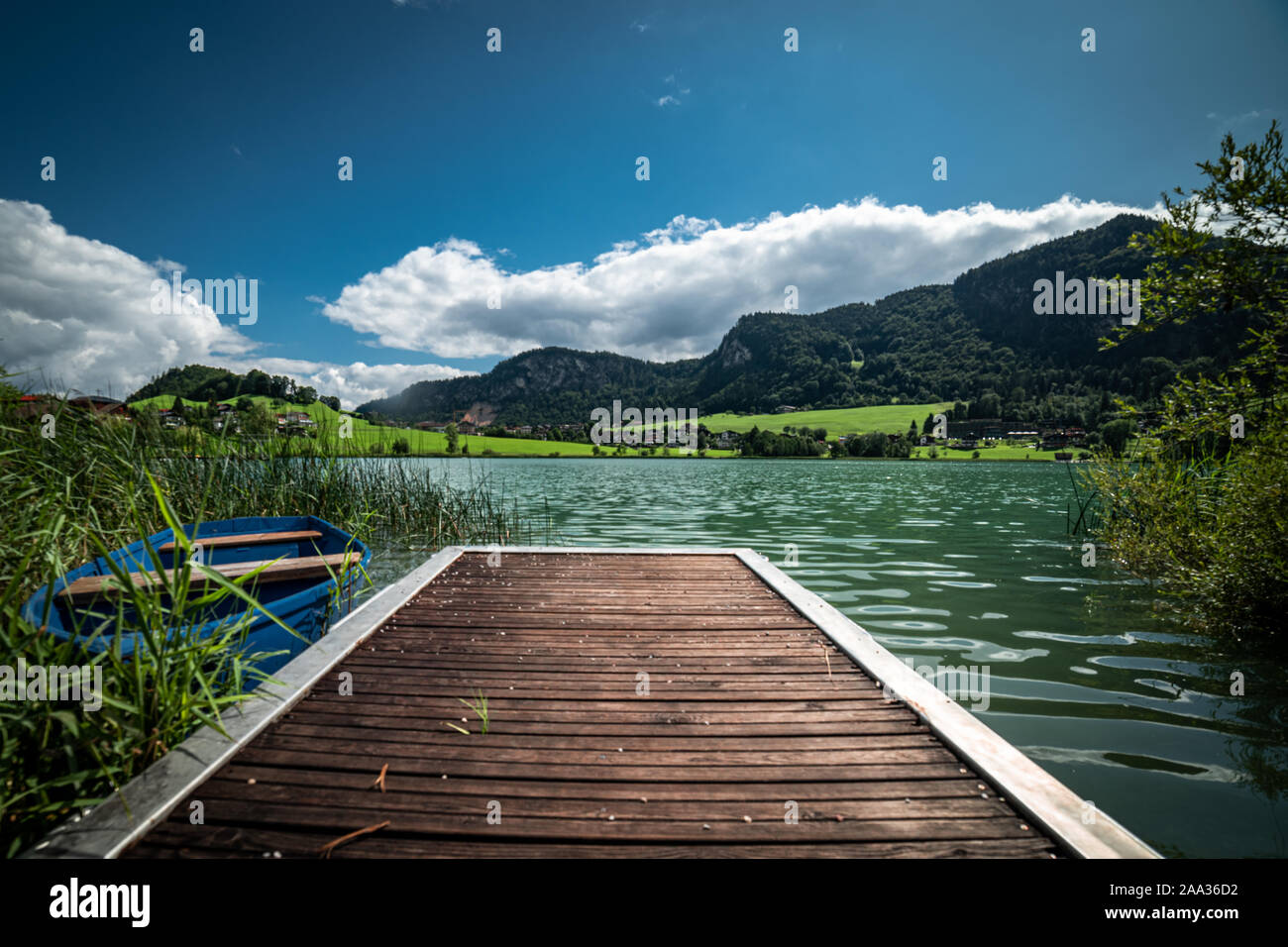 Lago lago lago lago acqua hi-res stock photography and images - Alamy
