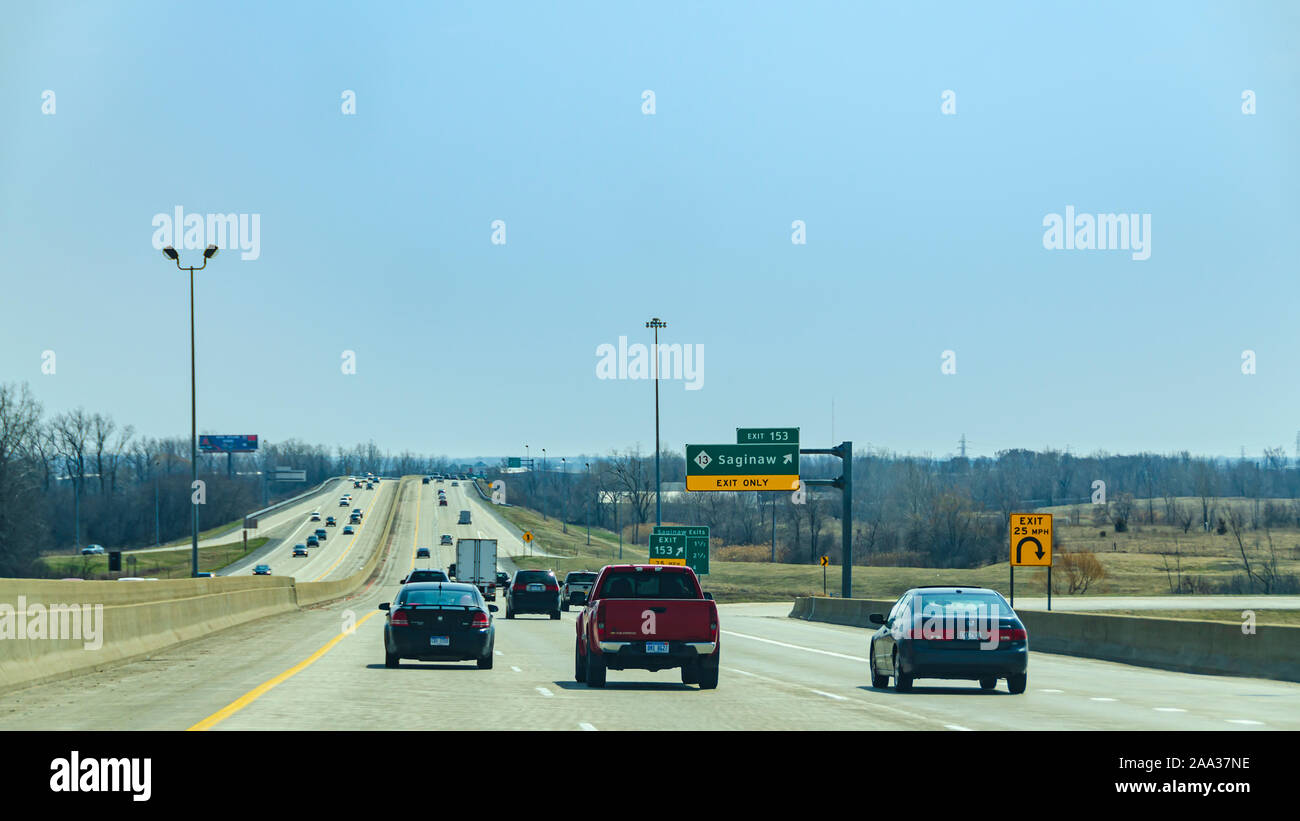Cars on a Michigan freeway Stock Photo - Alamy