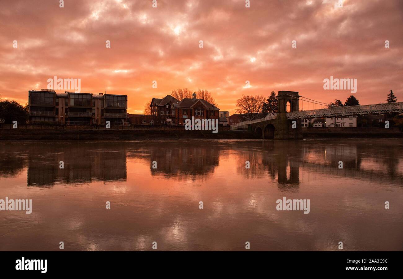 Sunrise by the River Trent at Victoria Embankment in Nottingham ...