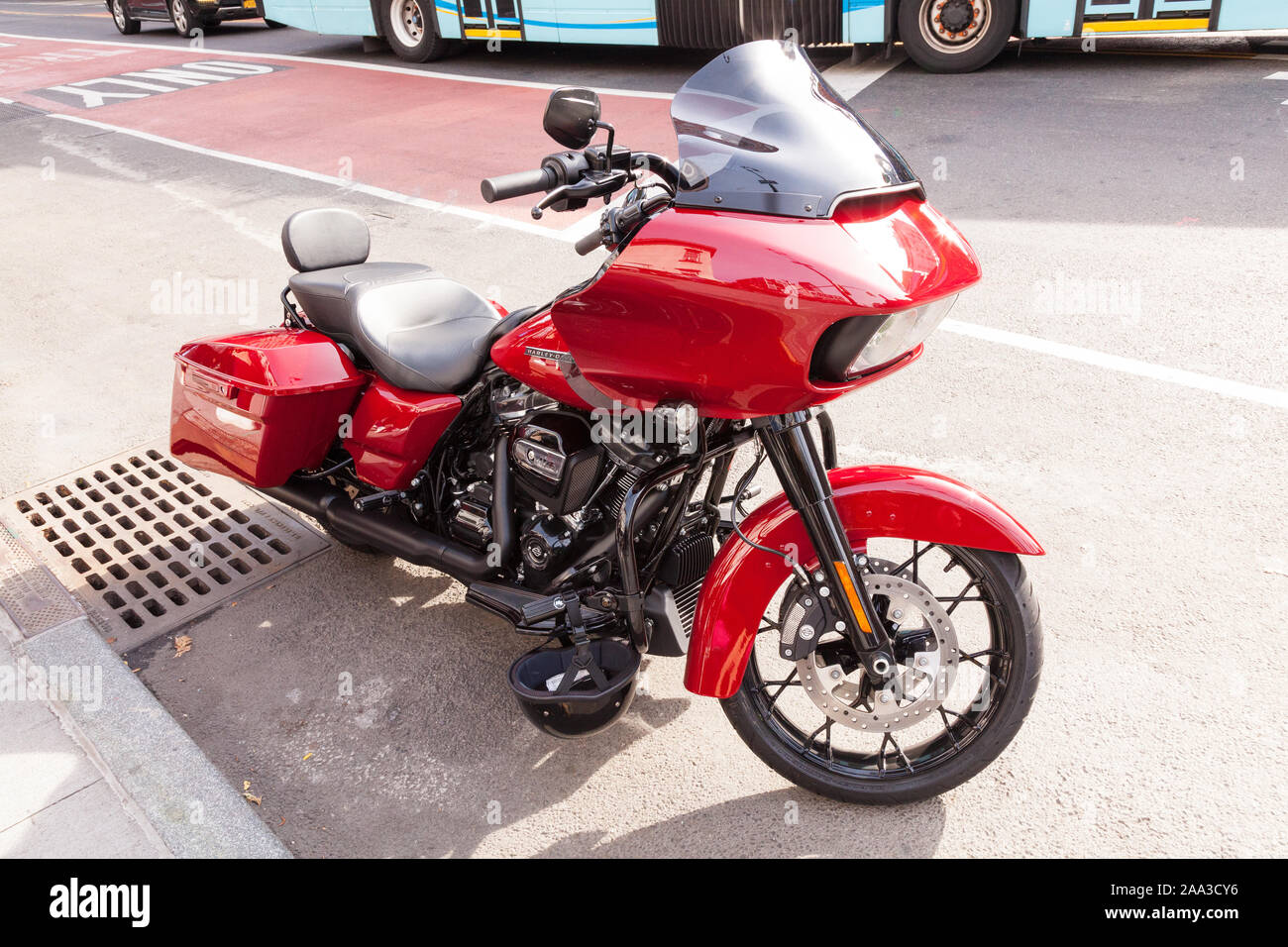 Large cruiser motorbike hi-res stock photography and images - Alamy