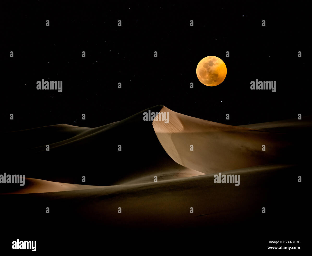 Moon desert hi-res stock photography and images - Alamy