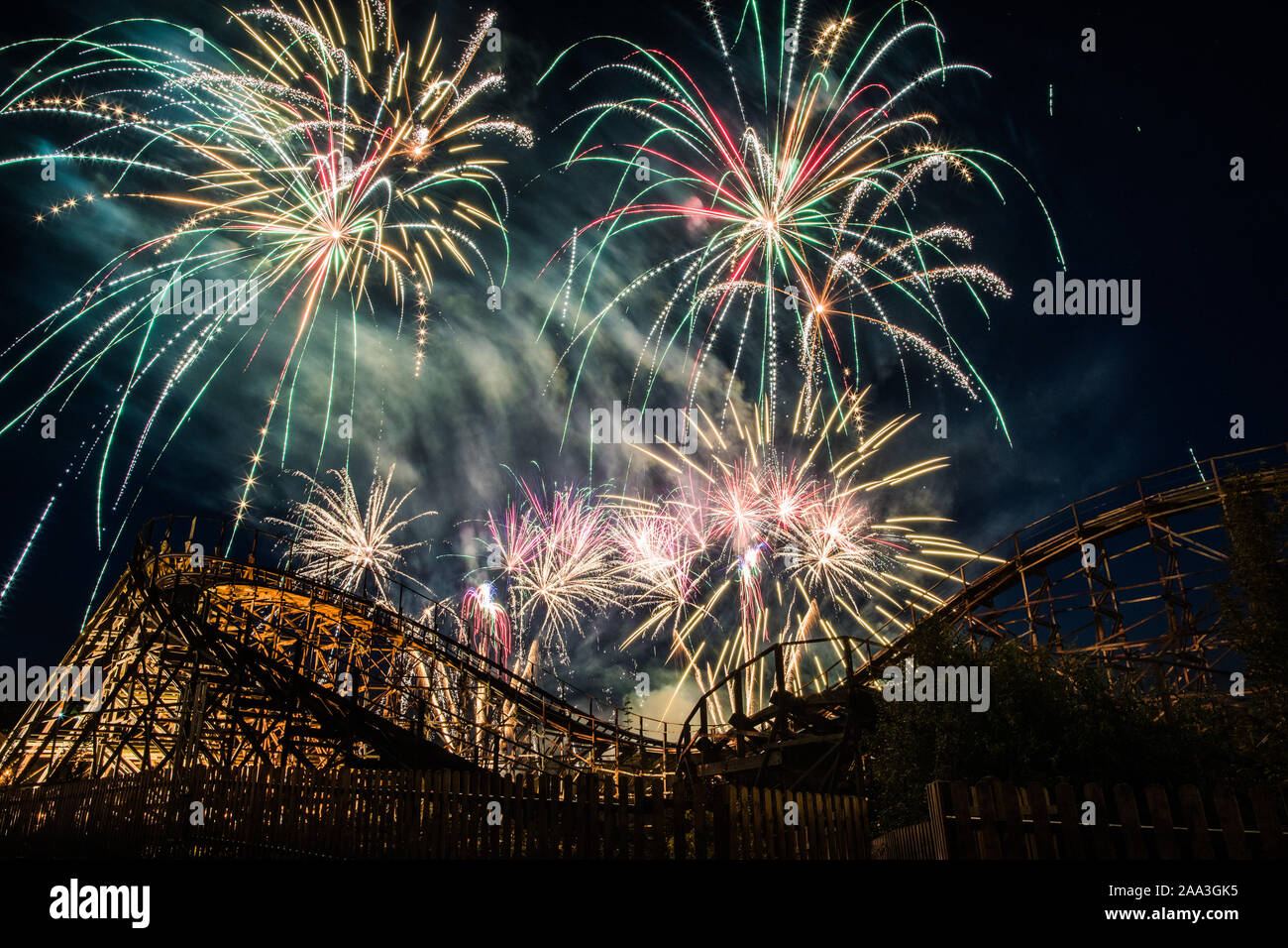 Cleebronn, Germany. 03rd Aug, 2019. Fireworks at the Tripsdrill theme ...
