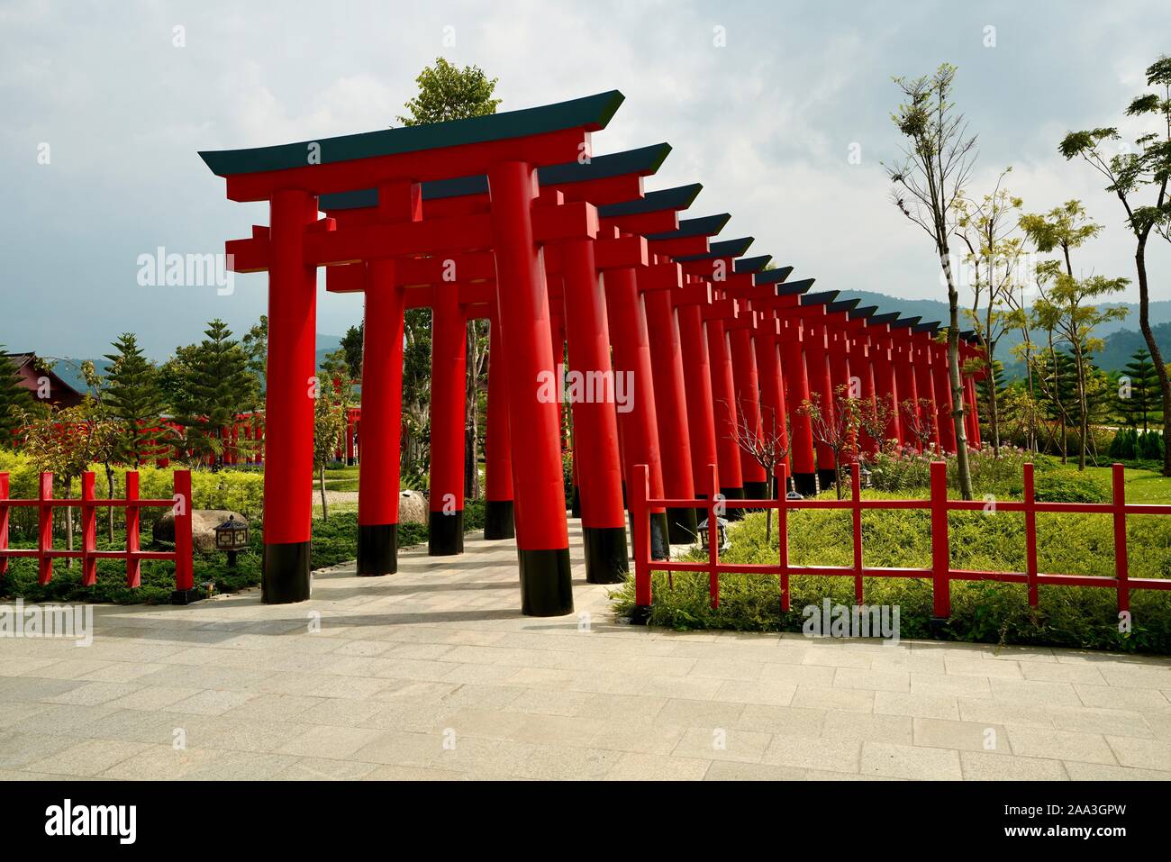 Japanese red color Torii gate 4 Stock Photo - Alamy