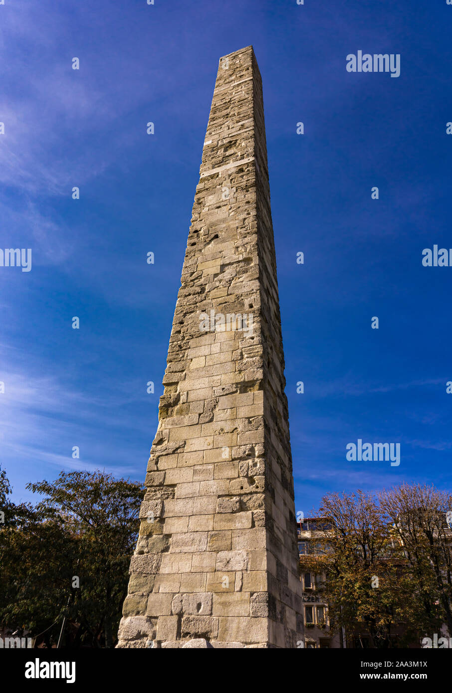 Walled obelisk hi-res stock photography and images - Alamy