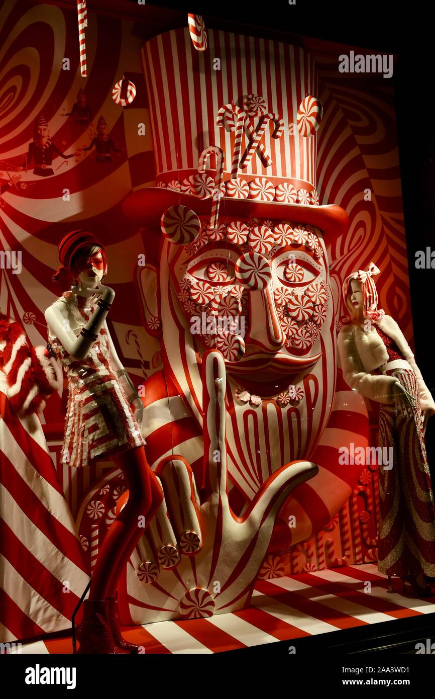 Holiday window display at Bergdorf Goodman, 2018, NYC Stock Photo - Alamy