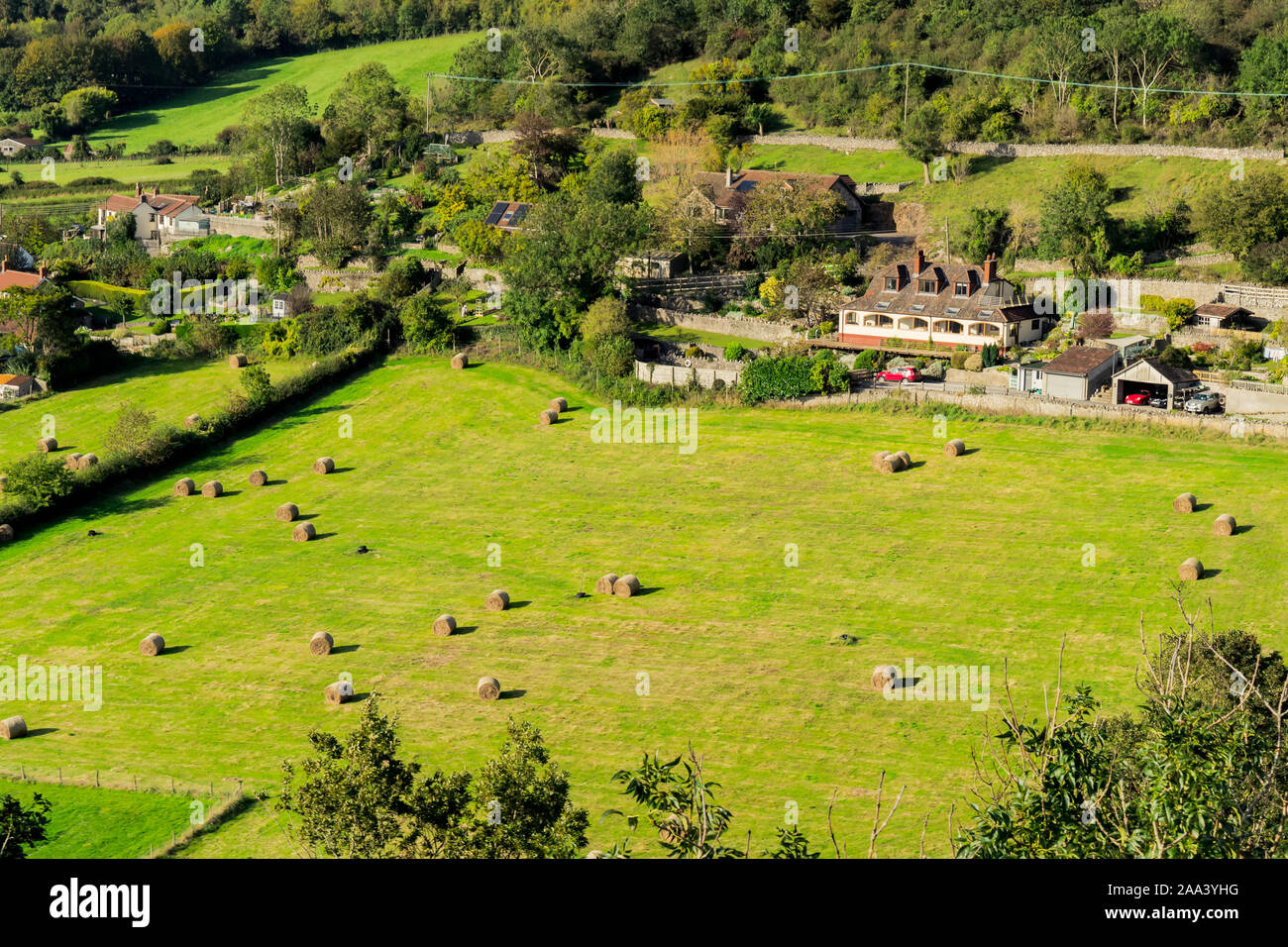 Cheddar village hi-res stock photography and images - Alamy