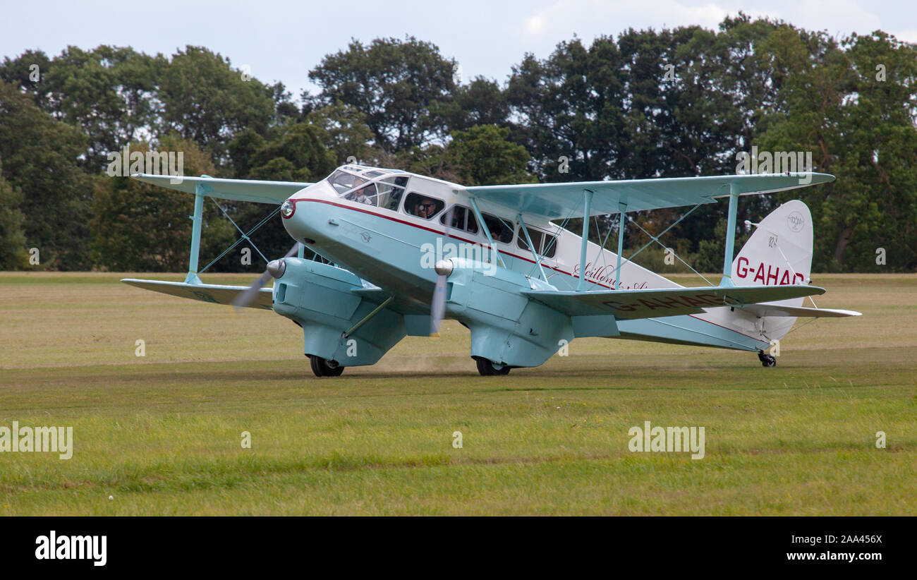 De Havilland Dh 89 Dragon Rapide High Resolution Stock Photography and ...