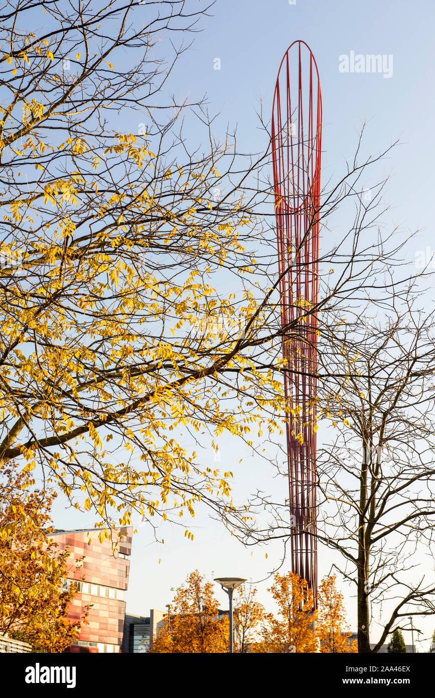 Autumn morning at the Jubilee Campus of Nottingham University ...