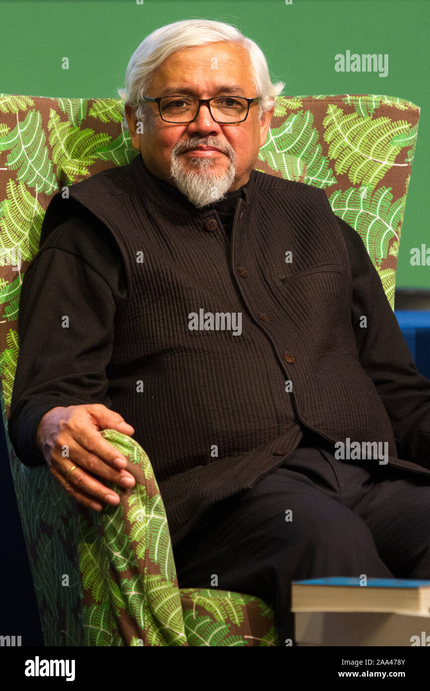 Amitav ghosh hi-res stock photography and images - Alamy