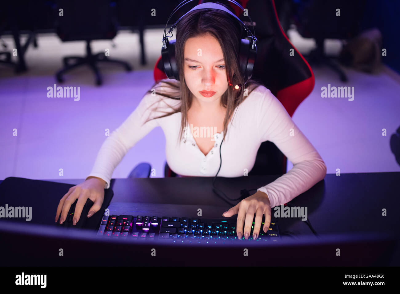 Streamer beautiful girl professional gamer playing online games ...