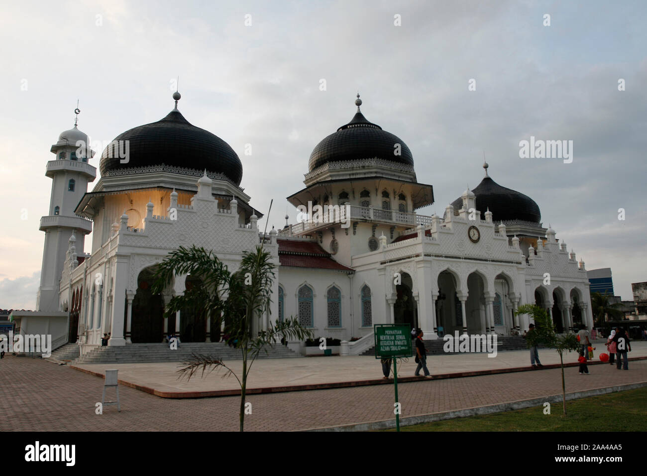 Old photo of baiturrahman mosque hi-res stock photography and images ...