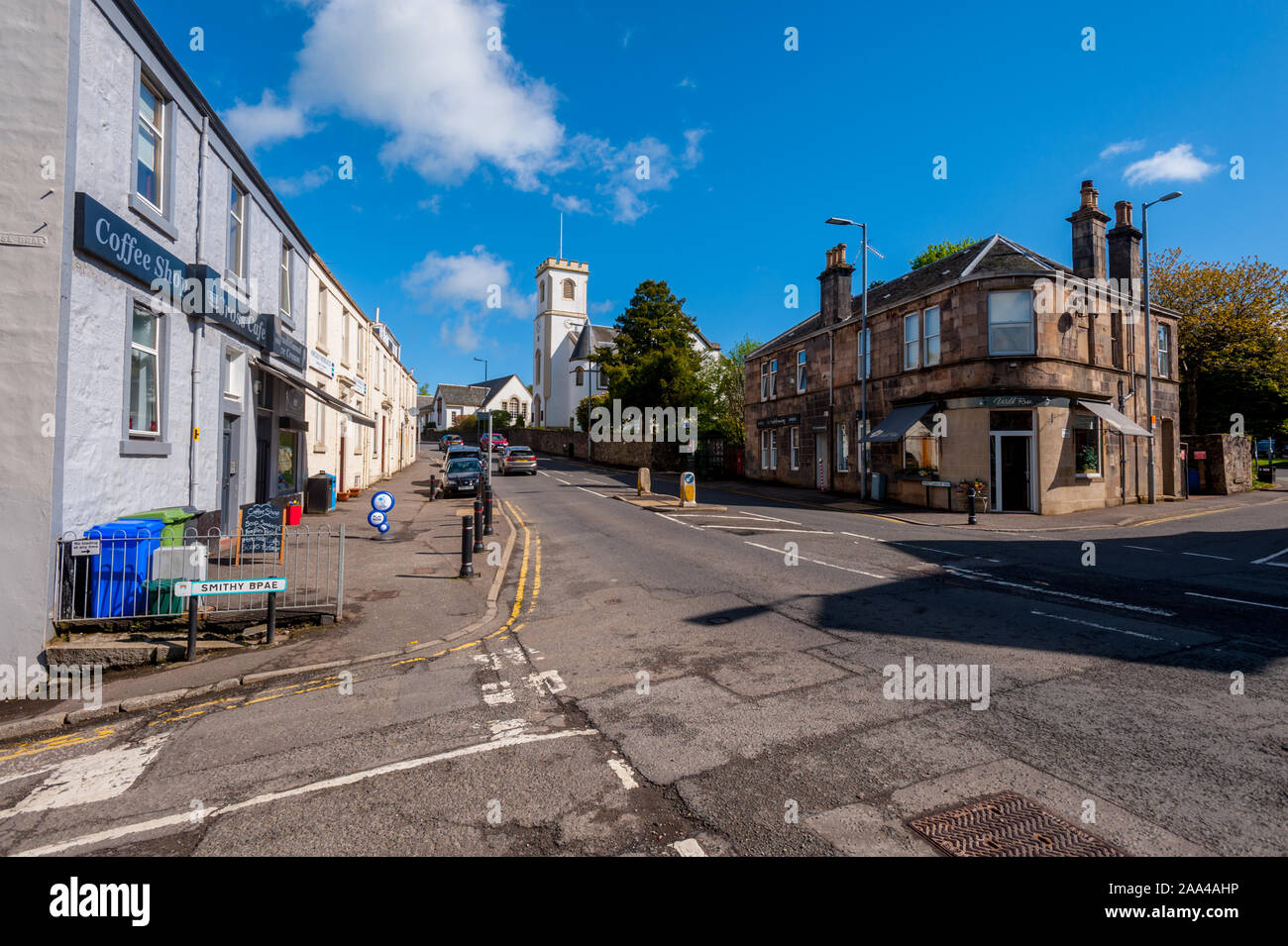 The cross looking towards the Old Kirk Kilmacolm Stock Photo - Alamy