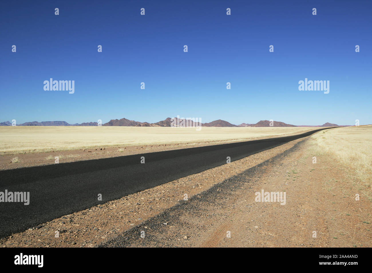 Road through the desert, Namib Desert, Namibia Stock Photo - Alamy