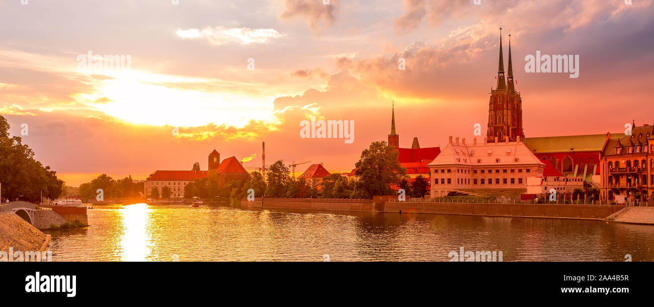 Wroclaw, Poland sunset panoramic banner with Ostrow Tumski island, Odra ...