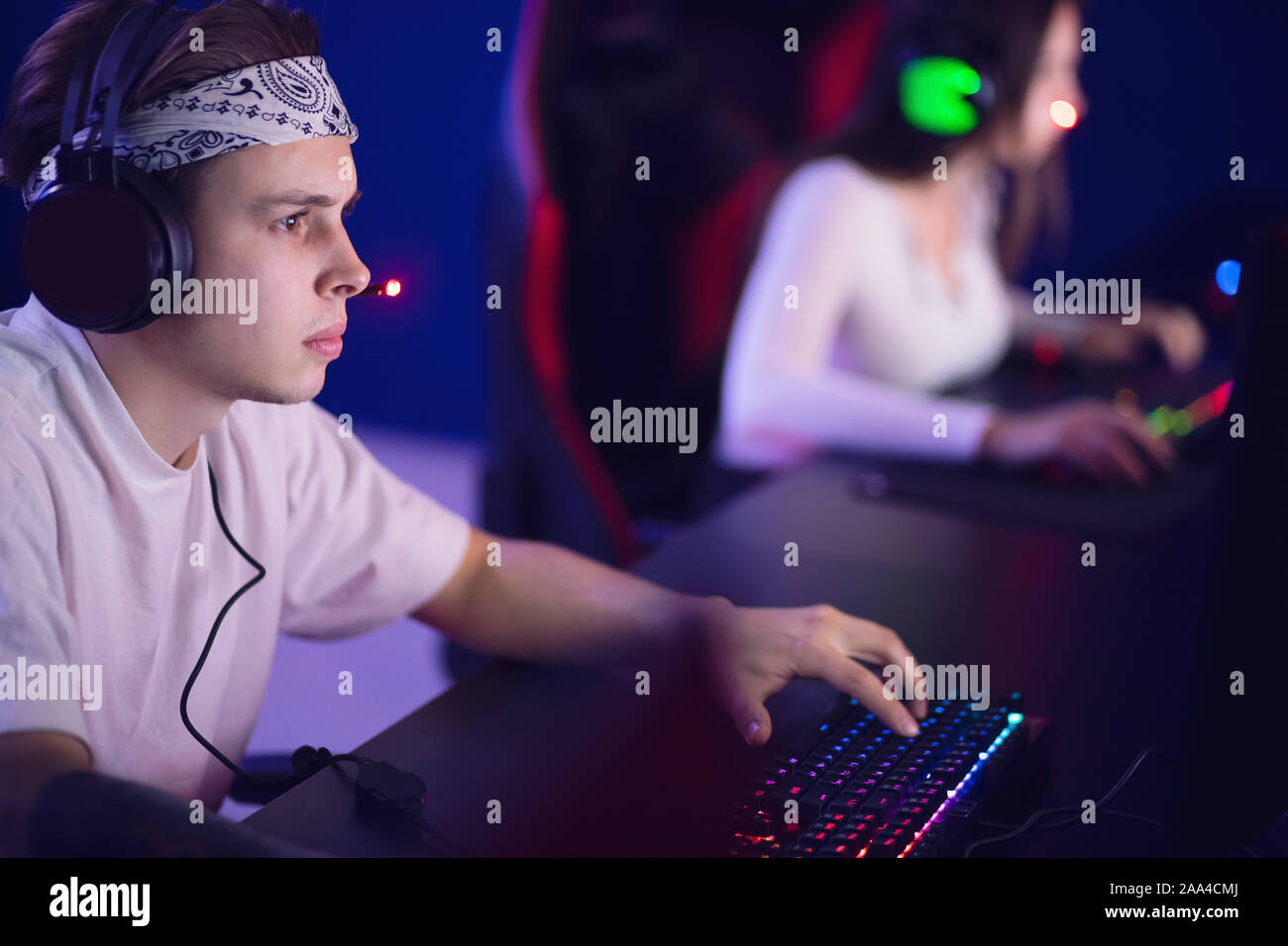 Streamer man professional gamer playing online games computer with ...