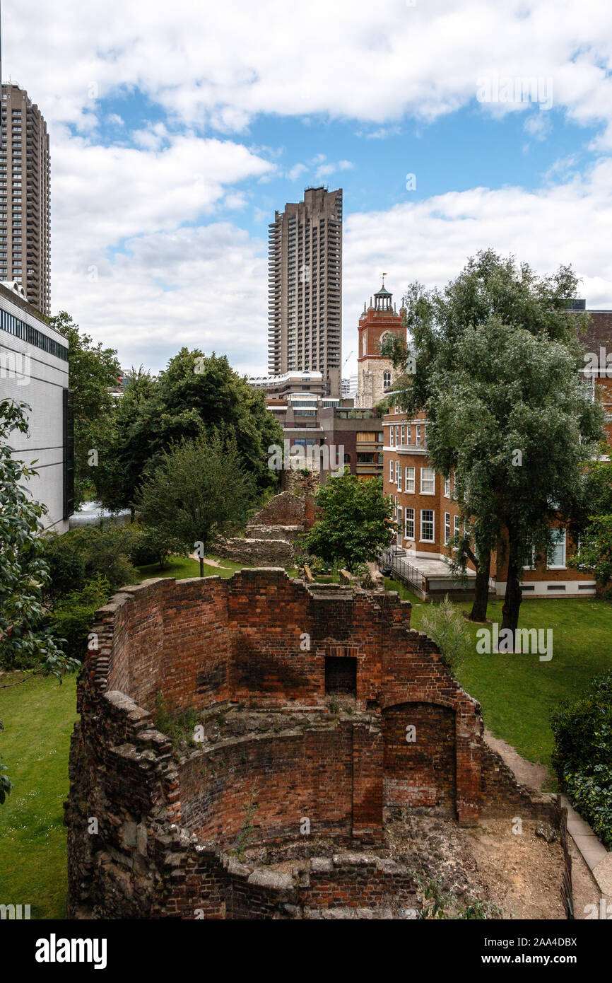 The ruins of the Roman Fort Gate in the London City Wall with brutalist ...