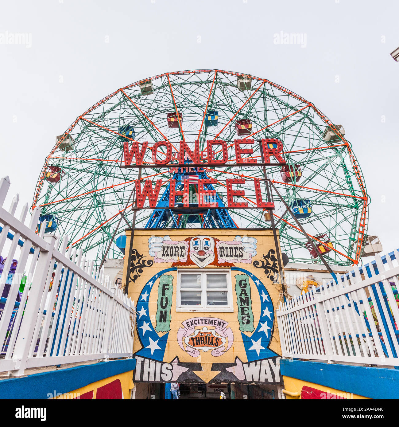 Wonder Wheel ferris wheel, Coney Island, Brooklyn, United States of ...