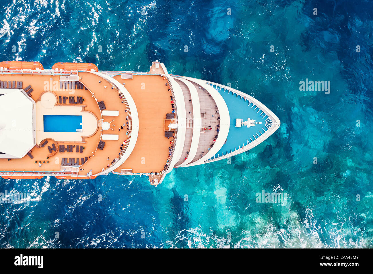 Aerial view of ship nose hi-res stock photography and images - Alamy