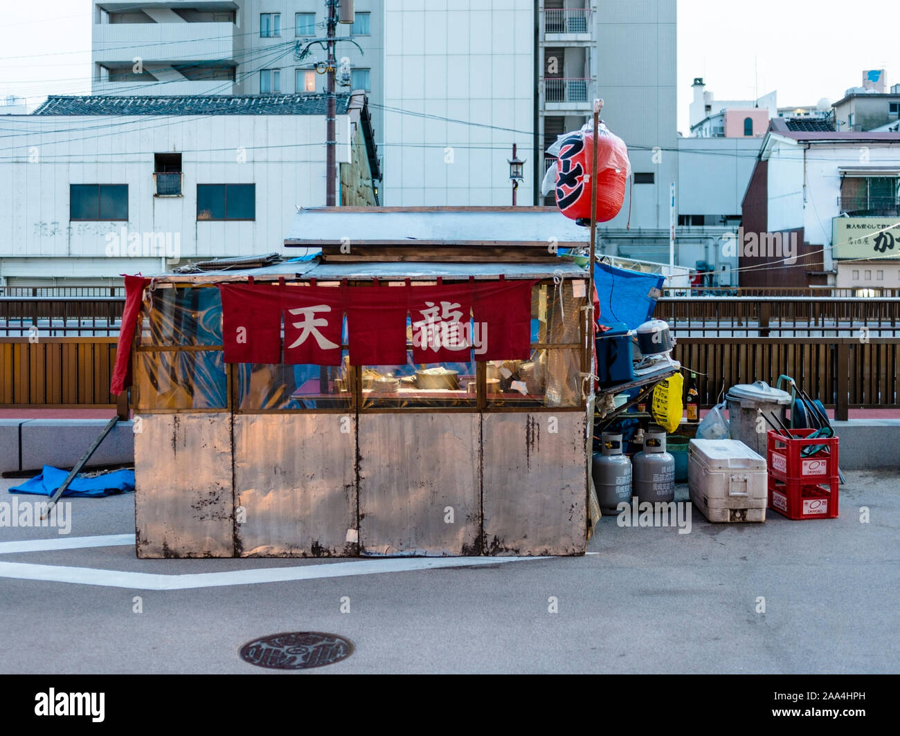 Food culture in Japan: Food stall in Nagasaki downtown, Nagasaki ...