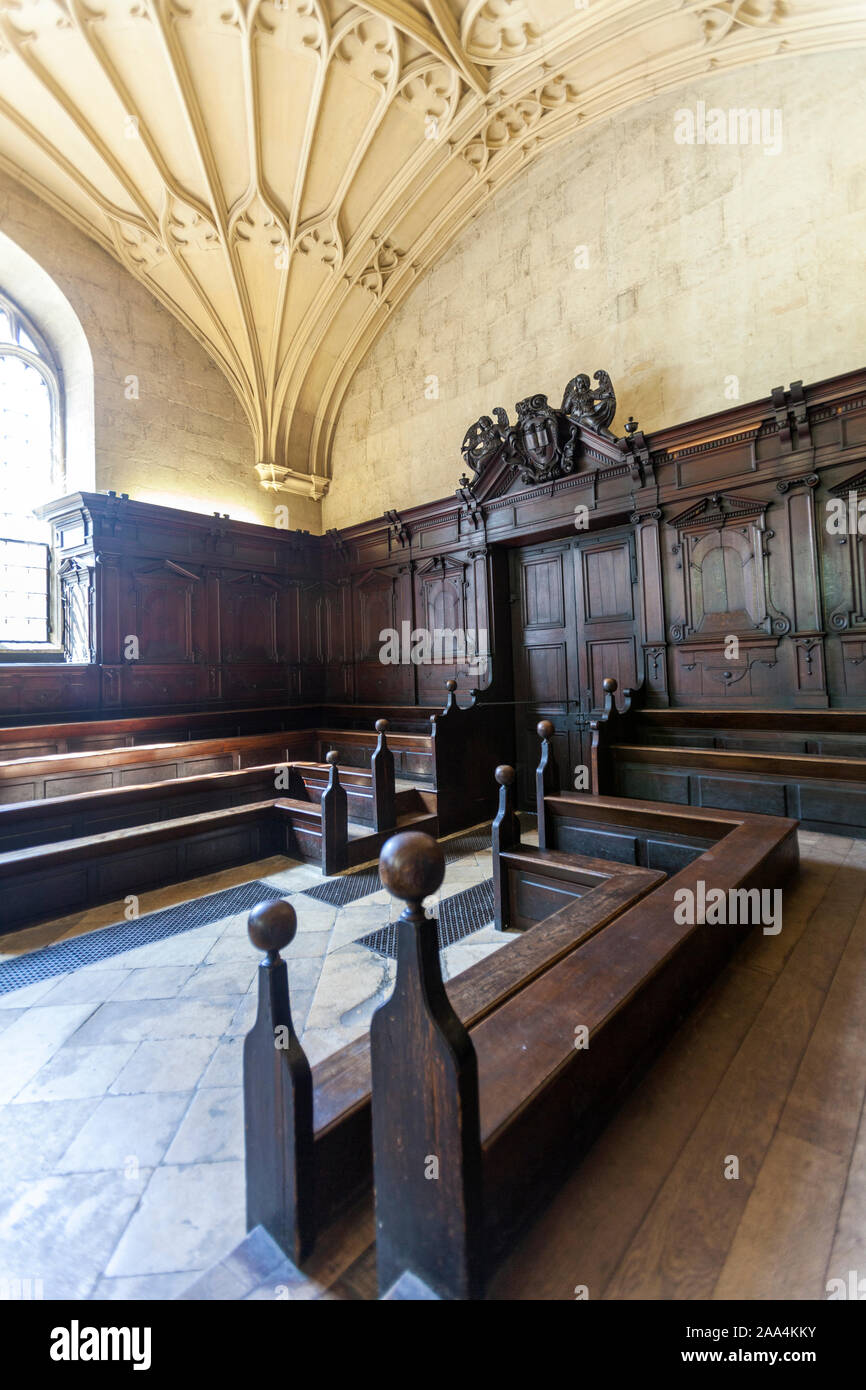 Convocation House, westward addition to the University of Oxford's ...