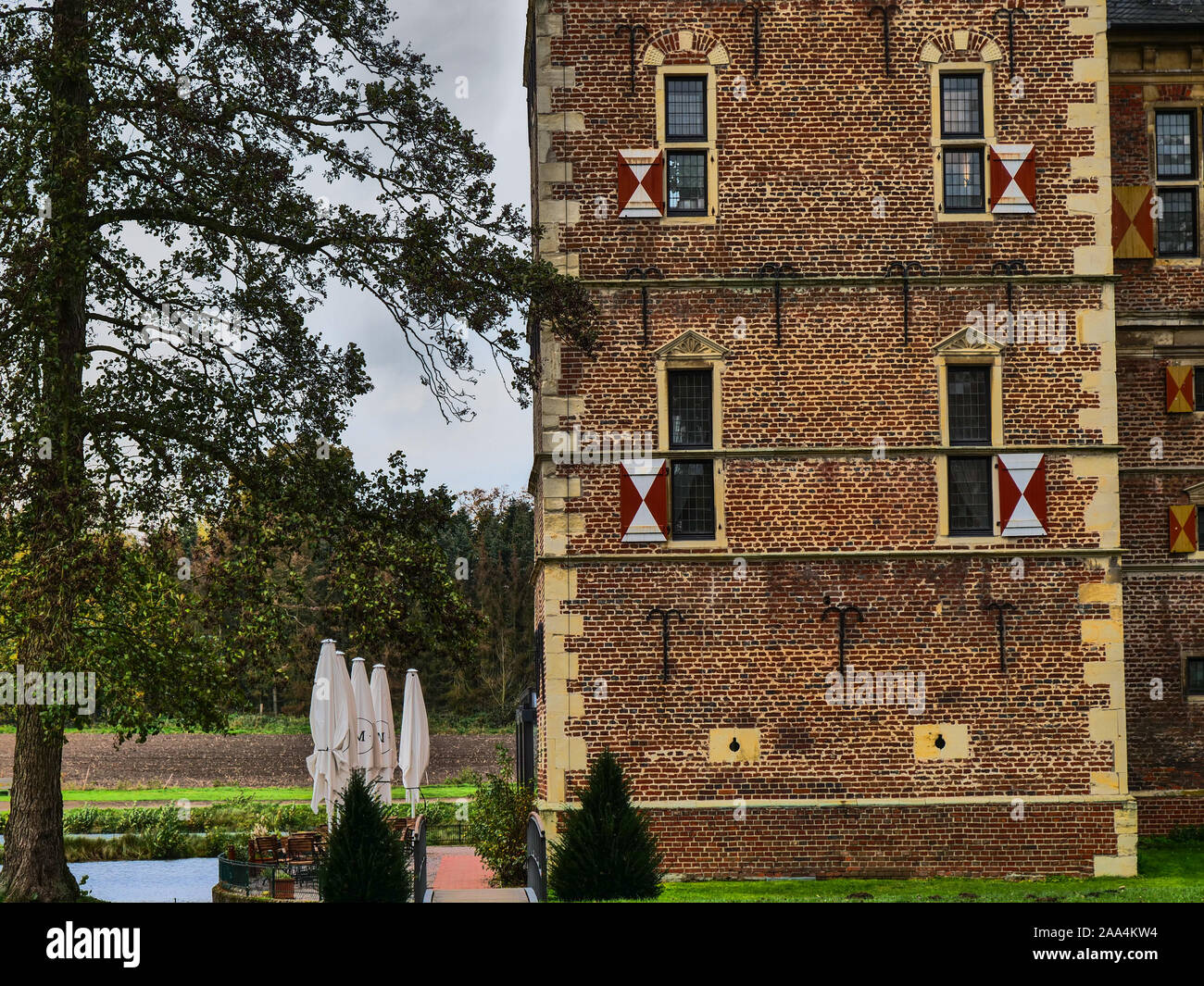 Castle in the german muensterland Stock Photo - Alamy