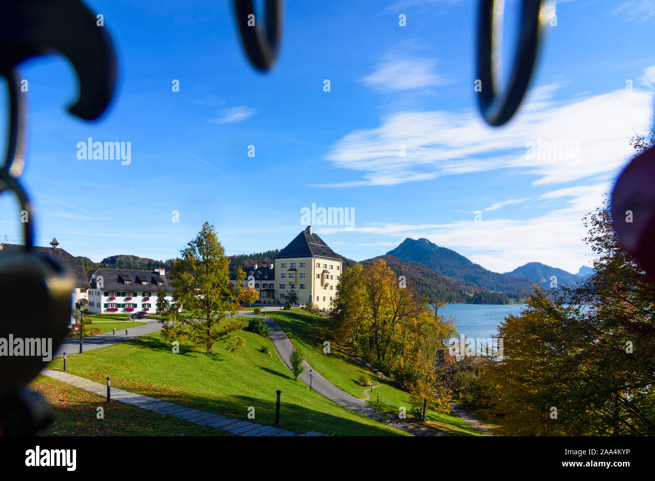 Schloss fuschl fuschlsee salzkammergut austria hi-res stock photography ...