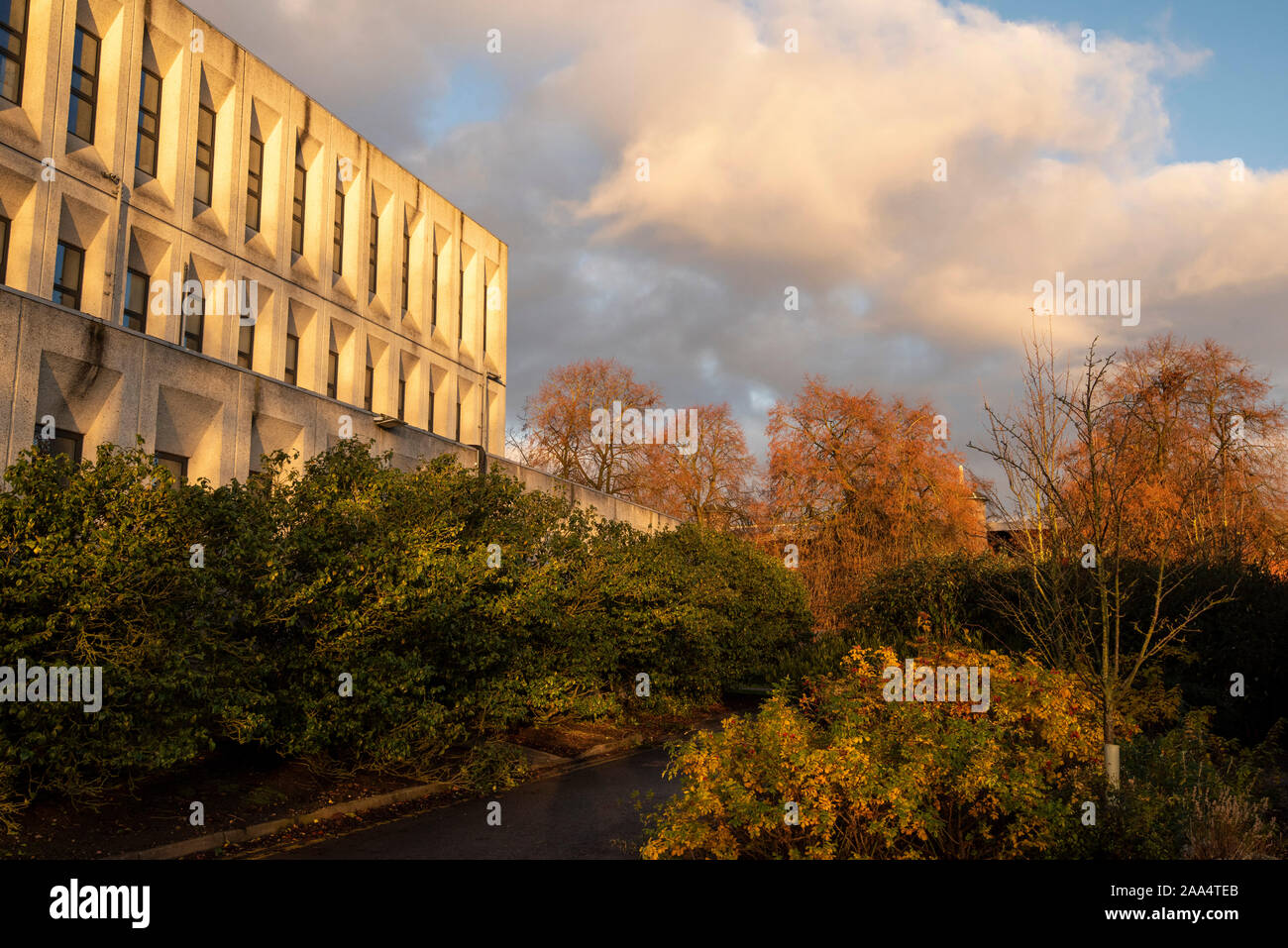 Autumn morning at the South Laboratory on the Sutton Bonington Campus ...