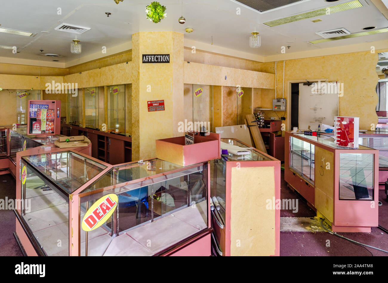 Interior of evergreen park plaza hi-res stock photography and images ...