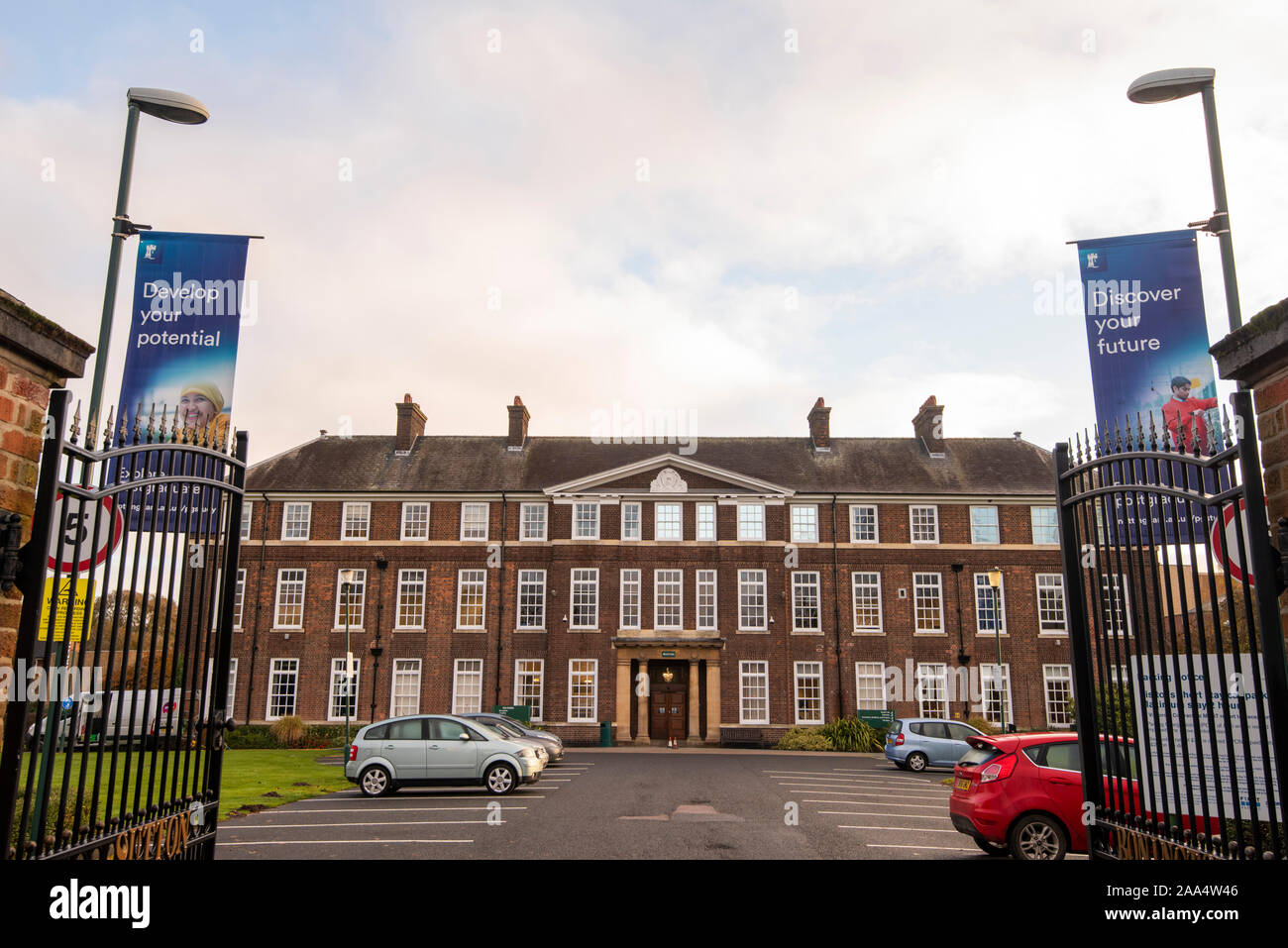 Autumn morning at the Main Building at the Sutton Bonington Campus of ...