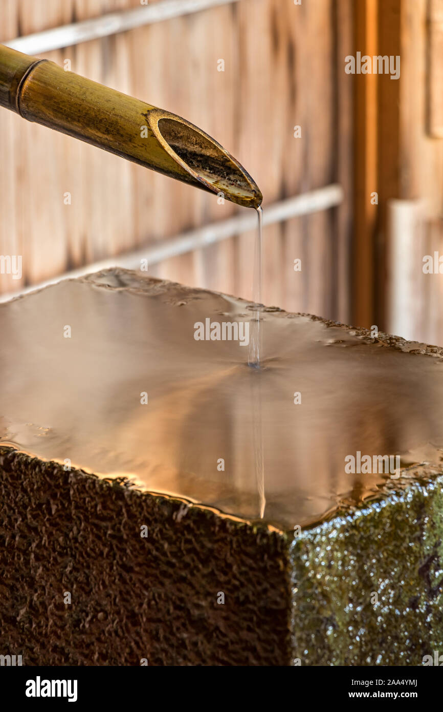 Bamboo water pipe hi-res stock photography and images - Alamy