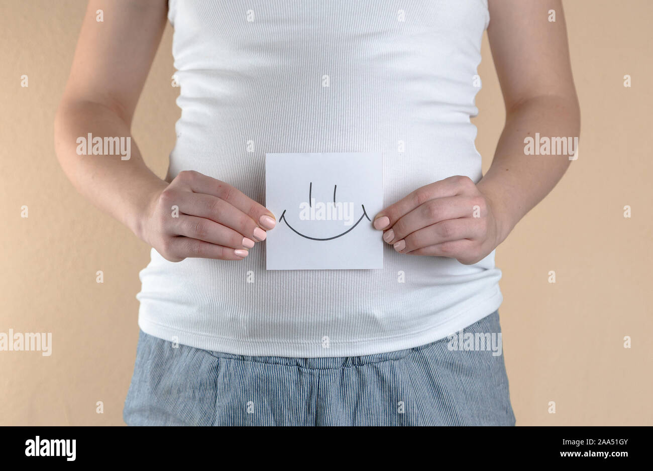 Smiley face drawing woman hi-res stock photography and images - Alamy