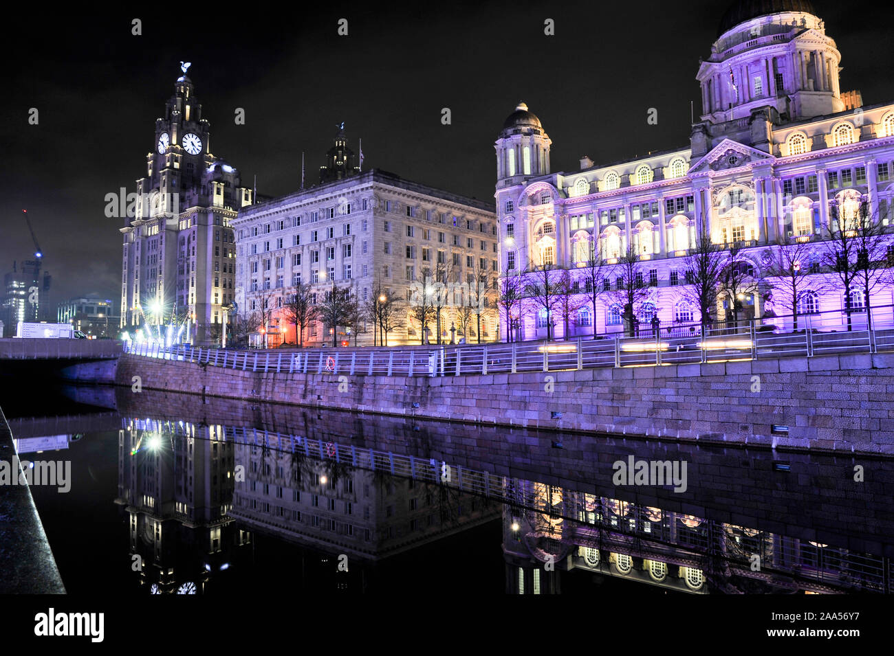 Liverpool at night Stock Photo - Alamy