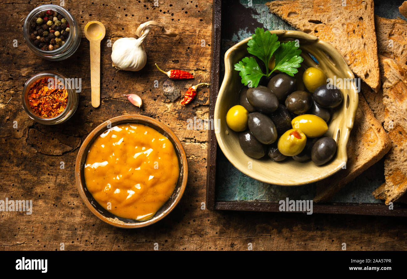 Olive paste toast hi-res stock photography and images - Alamy