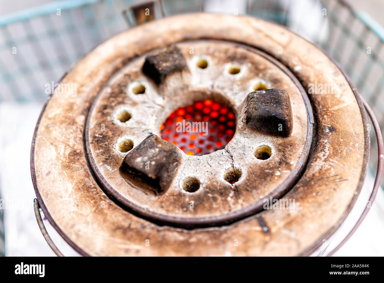 Tokyo hot hi-res stock photography and images - Alamy